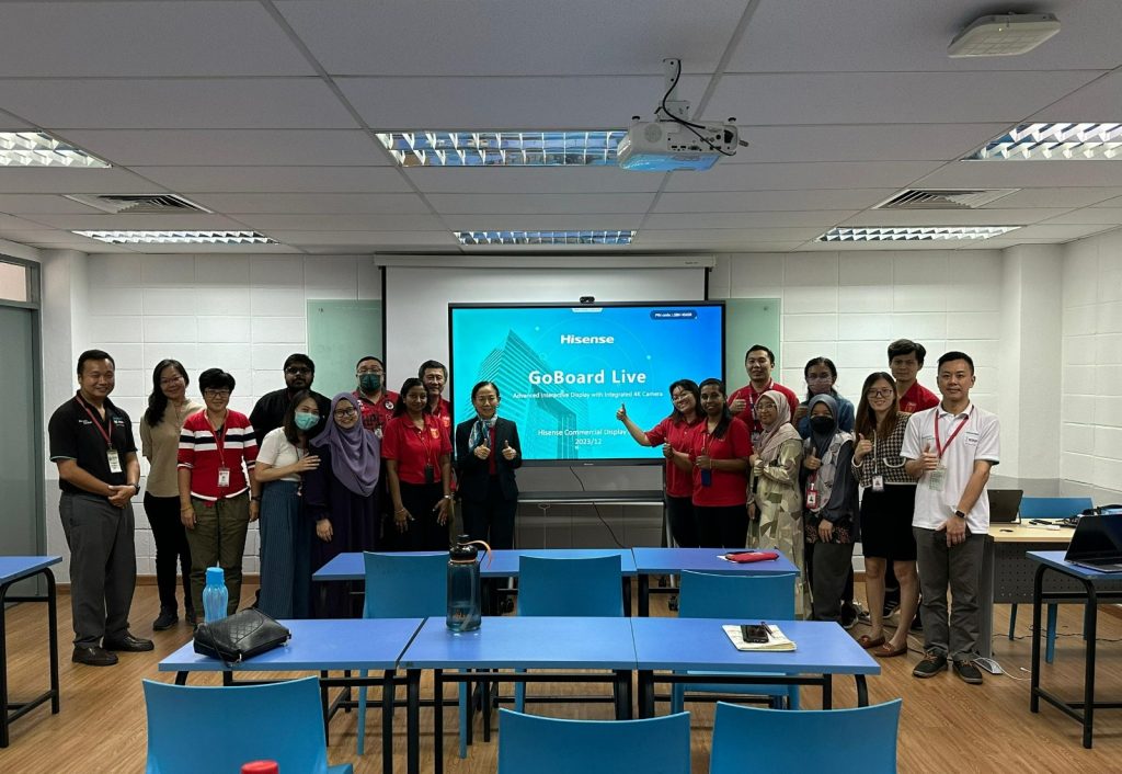 TRANSFORMATIVE TEACHING: INTERACTIVE DISPLAYS TRAINING FOR THE FACULTY ...