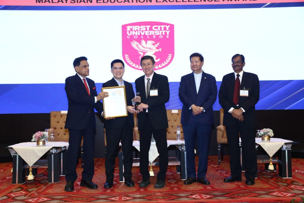 FIRST CITY UNIVERSITY COLLEGE HONOURED WITH MALAYSIAN EDUCATION ...